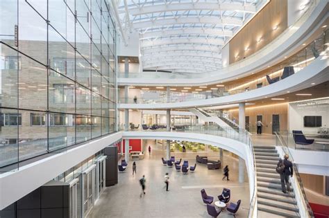 Tepper Cmu Healthcare Architecture Healthcare Design Campus Design