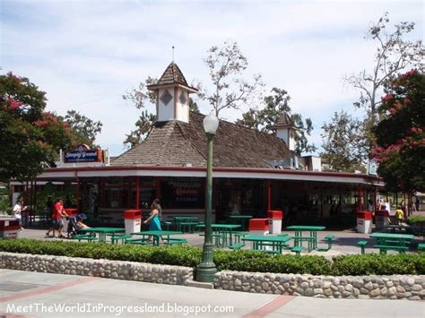 Meet The World Knotts Knotts And More Knotts