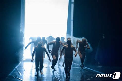 리뷰 졸다 깨니 황제가 암살당했다연극 줄리어스 시저