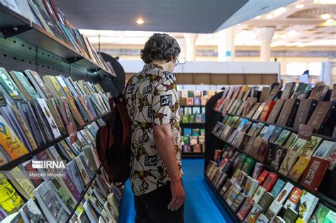 عرضه ۲۵۰ ‌هزار عنوان کتاب در سکوها و بسترهای فضای مجازی ایرنا