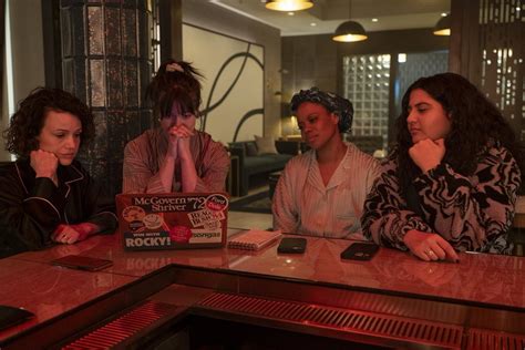 The Girls On The Bus Thread Melissa Benoist Talks What Was Planned For