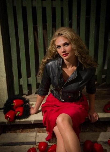 Анна шафран фото биография личная жизнь