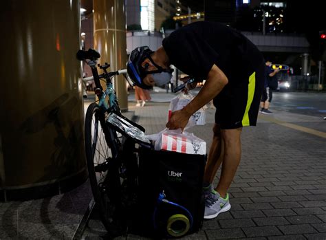 Japans Super Tight Jobs Market Fails To Deliver Egalitarian Promise