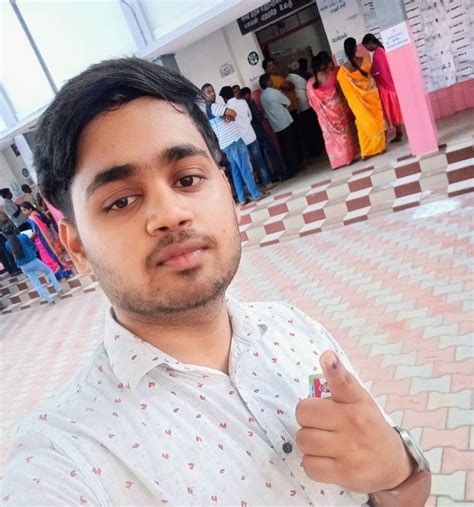 Anbarasu V On Linkedin Firsttimevoter Civicresponsibility