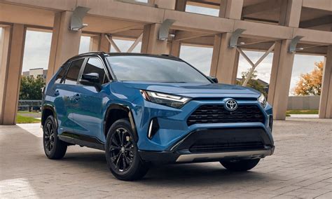 2025 Toyota Rav4 Hybrid Interior Cargo Space And Seating Us News