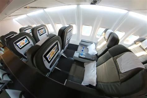 Icelandair 757 Business Class