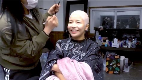 Mamamoos Solar Talks About Reactions To Her Bald Look For Solo Album Teasers Kpophit Kpop Hit
