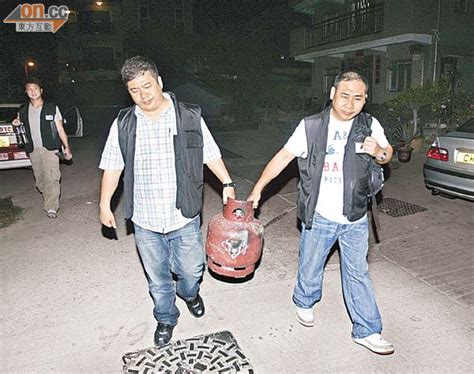 引爆石油氣工程師燒焦 太陽報