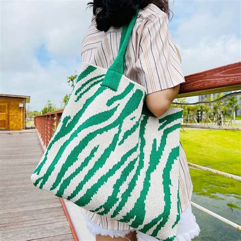 Rly 예쁜 지브라 패턴 여성 데일리 에코백 숄더백 가방