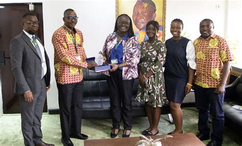 Gsa Honours Professor Rita Akosua Dickson For Her Community Service In