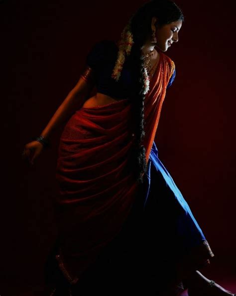 Priyanka Singh జబర్ధస్త్ ప్రియాంక ఘాటు షో అమ్మాయిలే సిగ్గుపడేలా