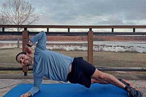 Front Plank With Hip Extension