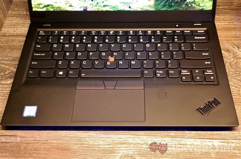 Lenovo Thinkpad X Carbon Hands On So So Close Lowyat Net
