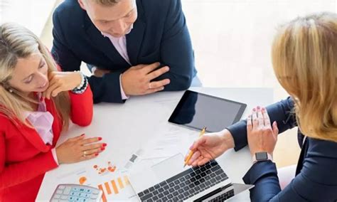 25 Of Female Babes Enrolling For Courses Related To Finance And Accounting Study Revealed