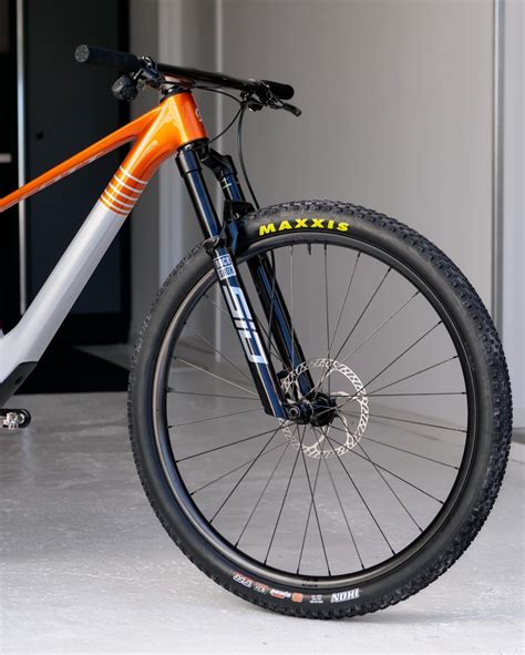 整车9 5千克 SCOTT Spark RC SL改装案例 野途网