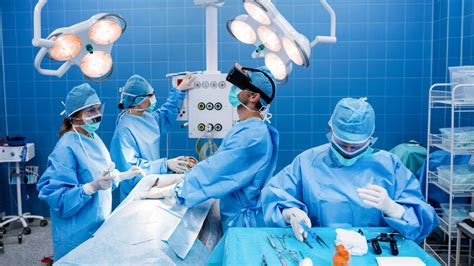 Improving Patient Outcomes By Improving Medical Education Using Virtual Reality To Train