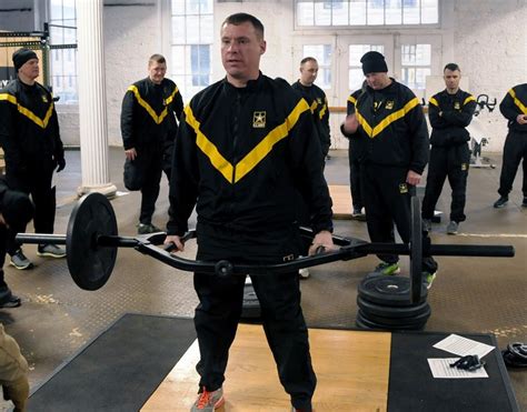 Support Command Soldiers Prepping For Army Combat Fitness Test Article The United States Army