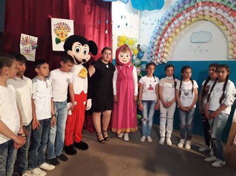 ეშტიის N2 საჯარო სკოლას მულტფილმის გმირები ეწვივნენ ეტალონი