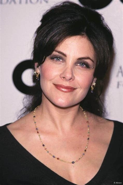 Sherilyn Fenn About Entertainmentie