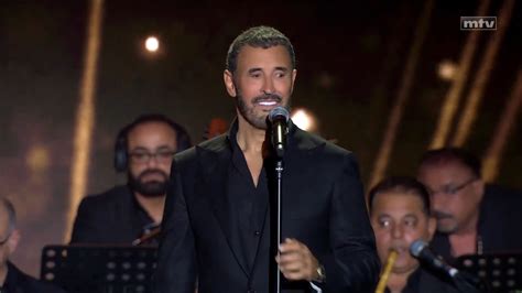 عادل إمام و رجاء الجداوي مسرحية الزعيم الفنانة القديرة والأنيقة