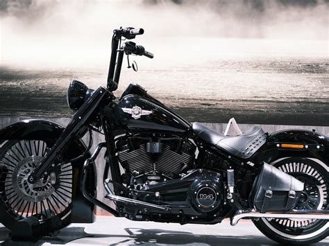 배경 화면 블랙 컬러 할리 데이비슨 오토바이 5120x2880 Uhd 5k 그림 이미지