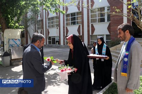 سپاس معلم در اداره آموزش و پرورش خراسان رضوی توسط دختران پیشتاز