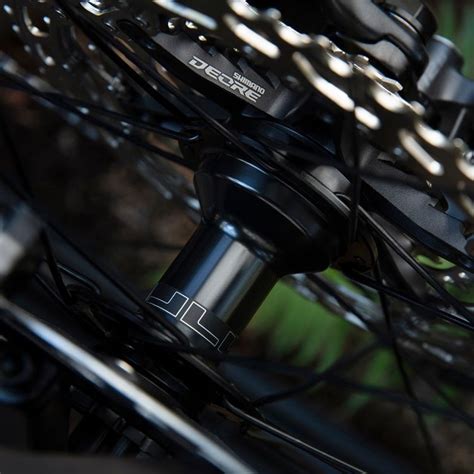 Shimano Wh Mt601 B 29 Jant Seti Ön Arka 12v 15x110 12x142 Shimano