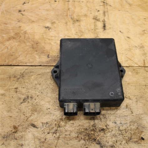 00 01 Yamaha Yzf R6 Ecu Computer Controller Unit Black Box Ecm Cdi