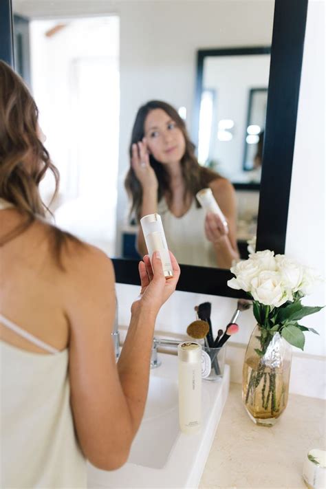 How To Look Good Without Makeup How To Wear Makeup Without Makeup How To Look Better