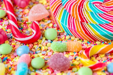 The Definitive Ranking of Halloween Candy - Pinot's Palette
