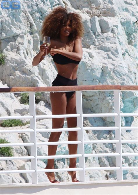 Tina Kunakey Nude Pictures Onlyfans Leaks Playboy Photos Sex Scene