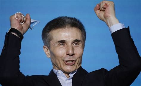 “ყველა მინუს ივანიშვილი” “ოცნება” მეორე მოსმენით დეოლიგარქიზაციის შესახებ კანონის მისაღებად