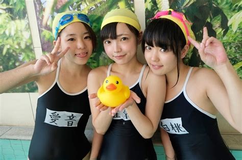 パイパン美女がスク水で中出し無修正動画レビュー【エロ画像20枚】│ピンクパークtv