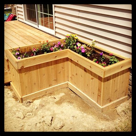Pin By Kelly Erdmann On Outdoors And Gardening Deck Planters Deck Planter Boxes Garden