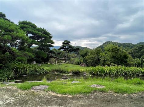 松浦氏武家屋敷庭園の滝