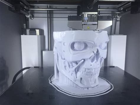 3d Printable Terminator Skull With Cpu Core Housing And Plug Hi Res Smooth No Sanding Version