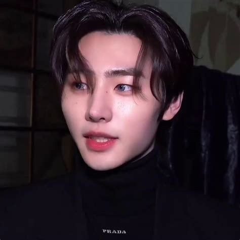 ️얼음별 On Twitter 우리 뱀파이어님이 너무 잘생기심