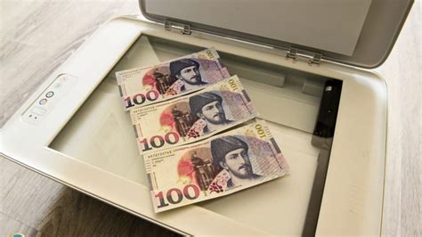 თბილისში კაცი ყალბ 100 ლარიანებს ამზადებდა საგამოძიებო Odishinews