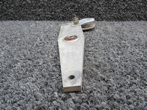 33737 Aero Commander 100 180 Elevator Bellcrank Assembly Aft
