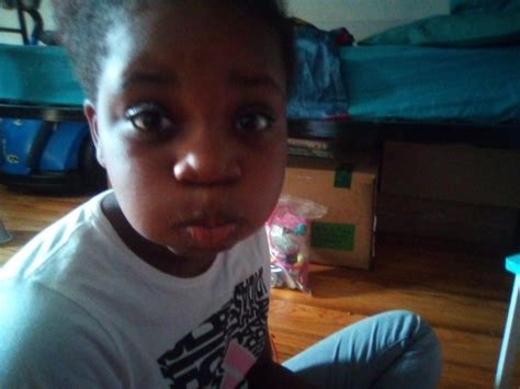 Puffy Cheeks Girl 2 By Uhhhhbooo On Deviantart