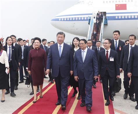 习近平抵达河内对越南进行国事访问 光明网