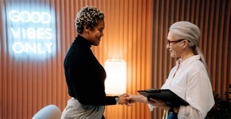 31 Branch Interview Questions And Sample Answers [2024]