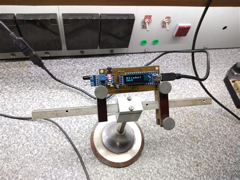 A DIY Non Contact Digital Tachometer For Machinists Arduino Blog