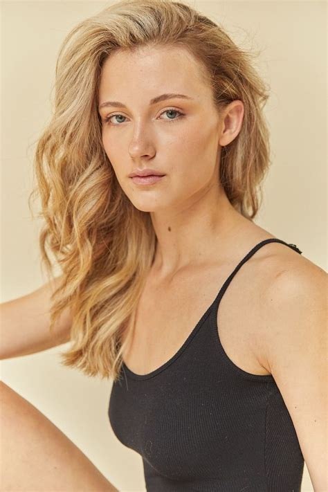 Madeline Modelo De Richmond Virginia United States