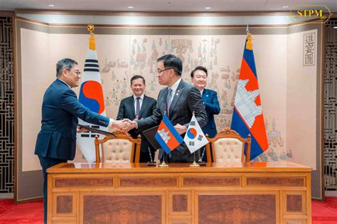 សម្ដេចធិបតី ហ៊ុន ម៉ាណែត និងលោក យូន ស៊ុកយ៉ល ប្រធានាធិបតីកូរ៉េ ចូលរួម