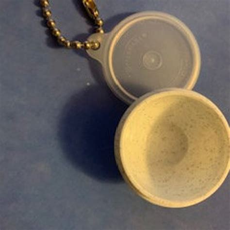 Small Tupperware Can Etsy