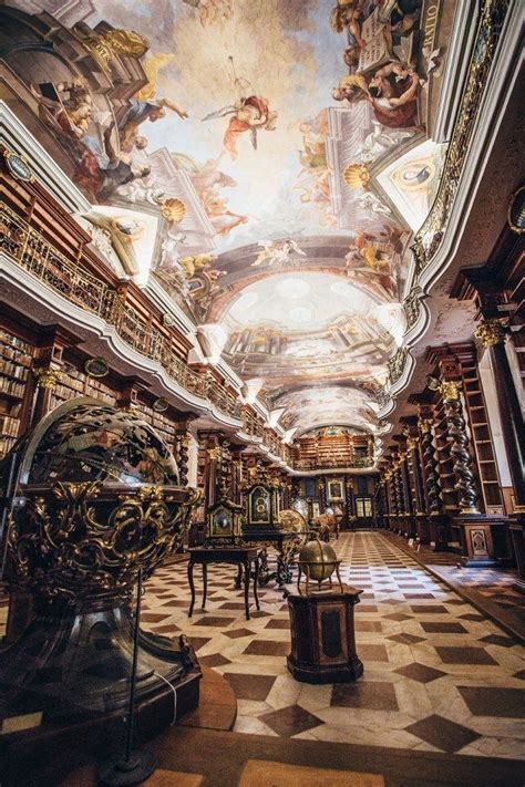 Самая красивая библиотека в мире находится в Праге Beautiful Library Prague Travel Prague