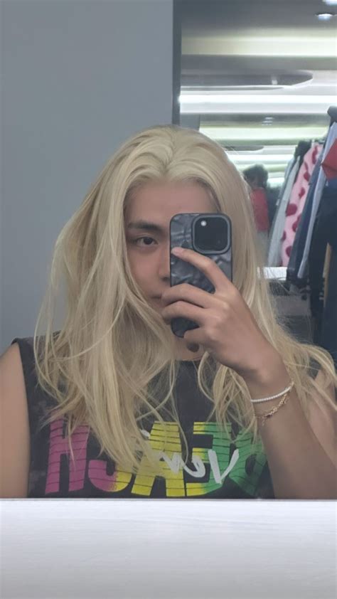 [잡담] 방탄 뷔 인스스 장발 ㅋㅋㅋㅋㅋㅋ 인스티즈 Instiz 연예 카테고리