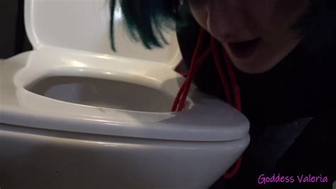 Goddess Valeria Cleaning Slave In My Toilet K
