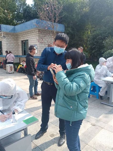 一支精兵强将、一片赤诚之心、一份满意答卷——记萧山区人力社保局农民工返岗突击专班 搜狐大视野 搜狐新闻